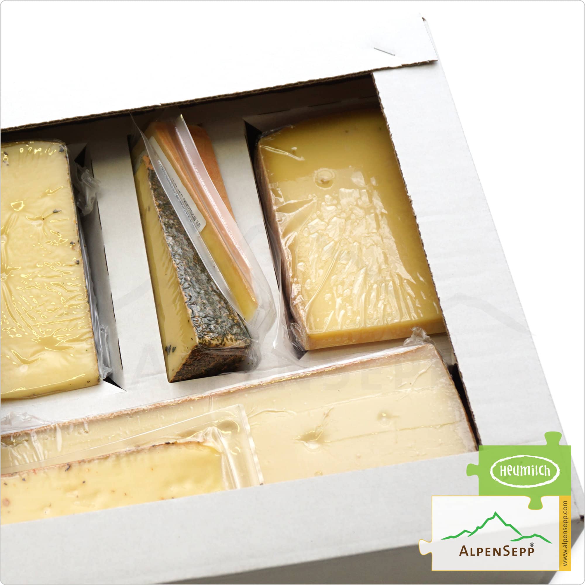 Large Cheese Testing Box | 8x 2 Hay Milk Cheeses | 3,6 kg